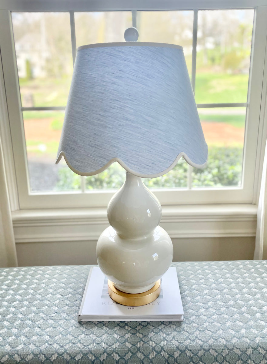 SCALLOPED SHADE - BLUE LINEN WITH WHITE – The Happy Lamp Company